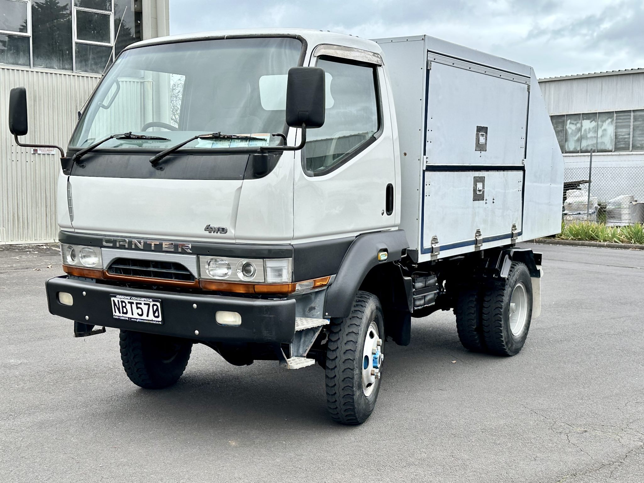 Show - Gibbons Commercial - Commercial Vehicles Auckland