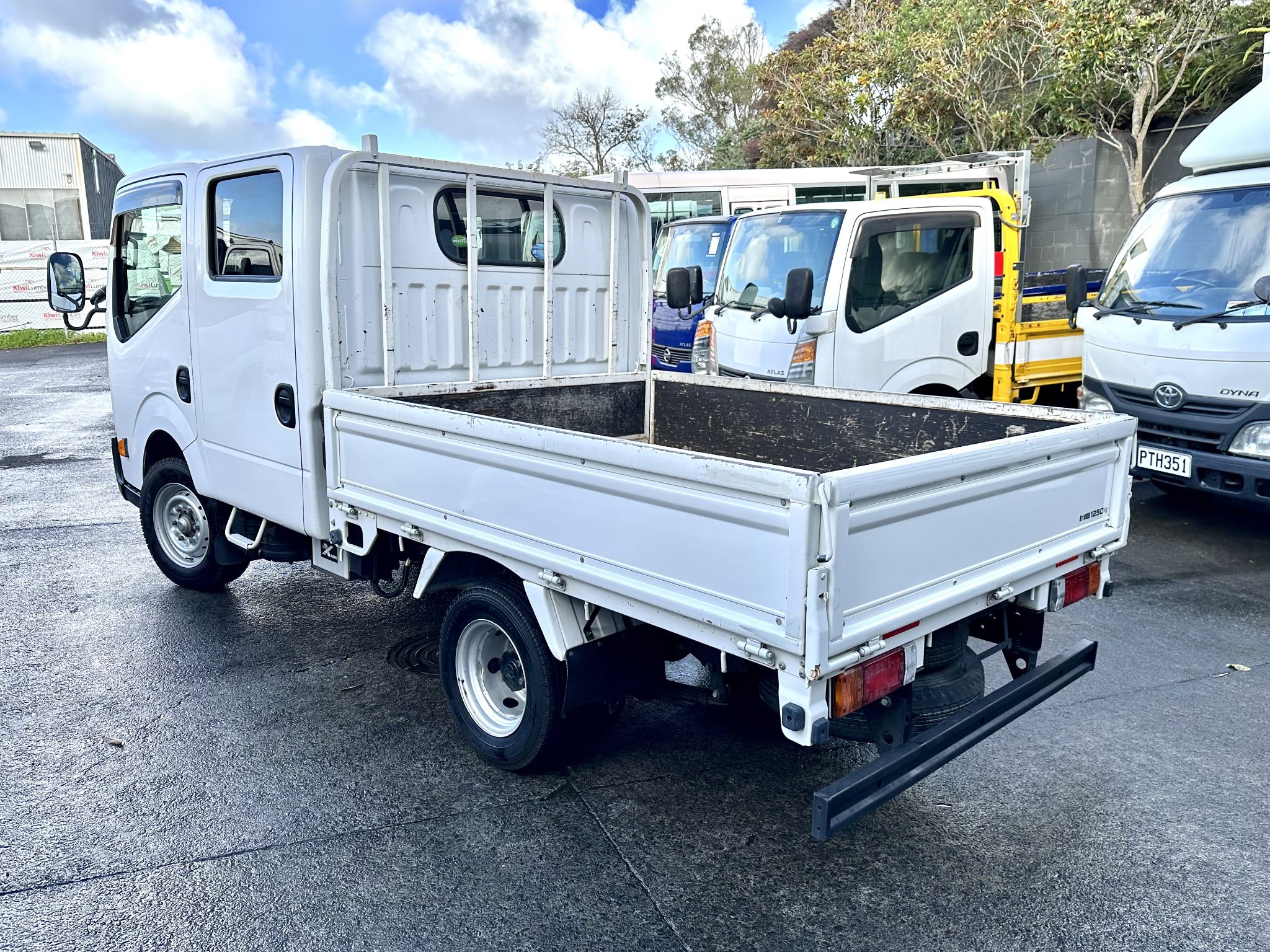 Show - Gibbons Commercial - Commercial Vehicles Auckland