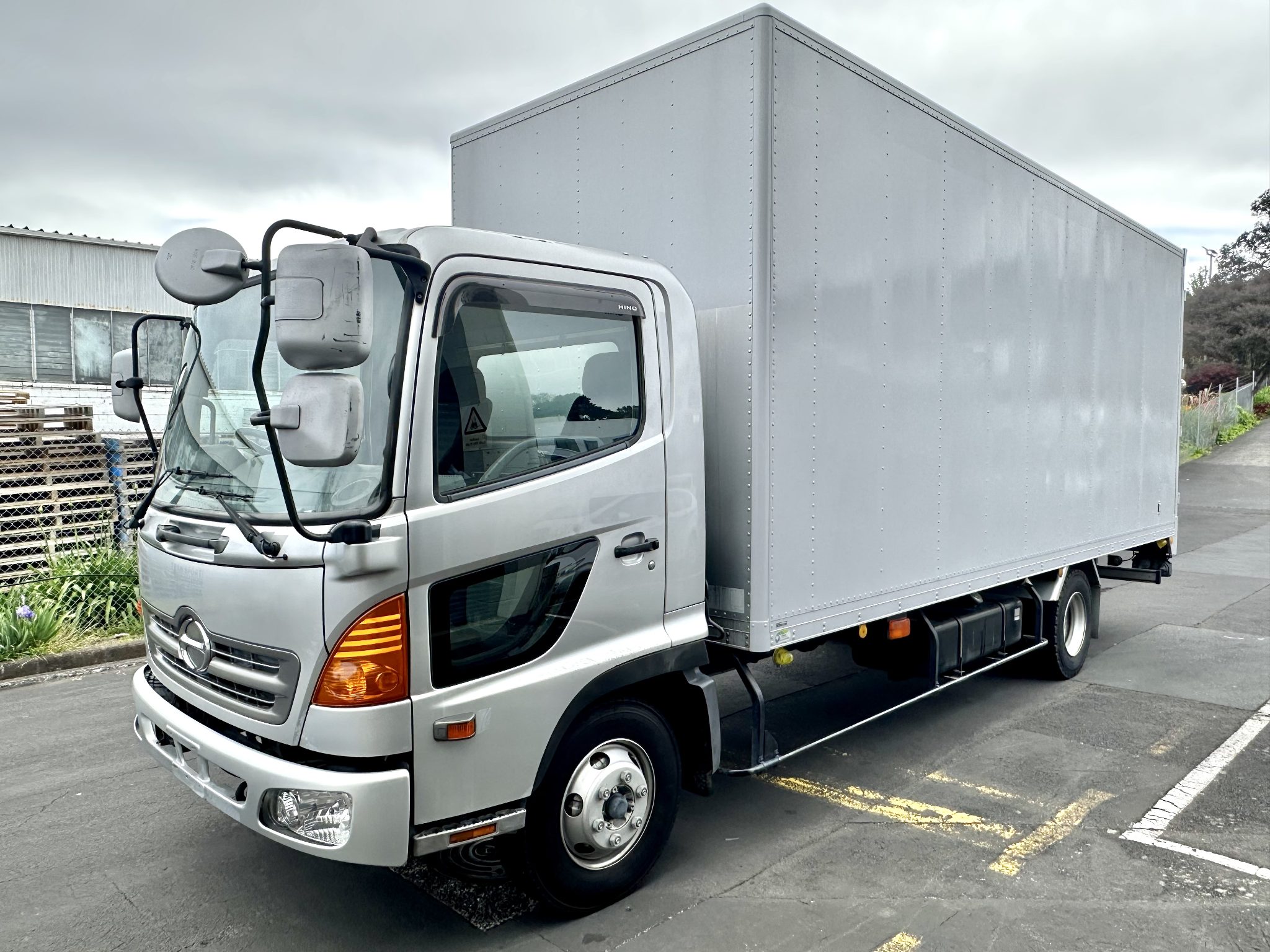 Show - Gibbons Commercial - Commercial Vehicles Auckland